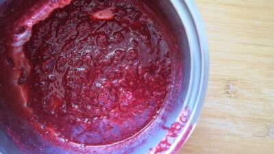 Gluten Free Flapjack Recipe: White Chocolate and Raspberry Flapjack