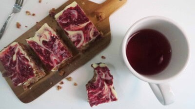 Gluten Free Flapjack Recipe: White Chocolate and Raspberry Flapjack