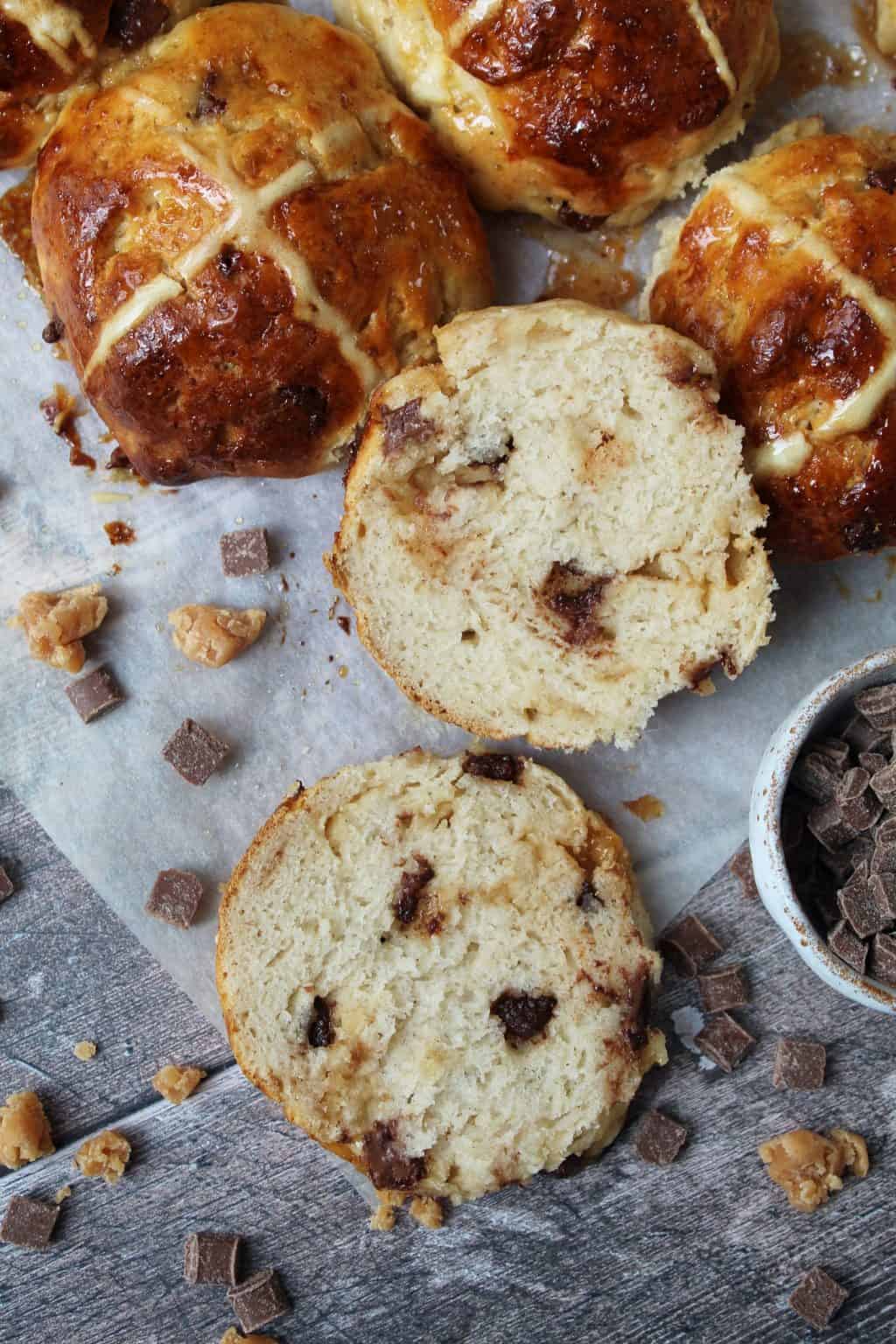 Gluten Free Salted Caramel Hot Cross Buns - The Gluten Free Blogger