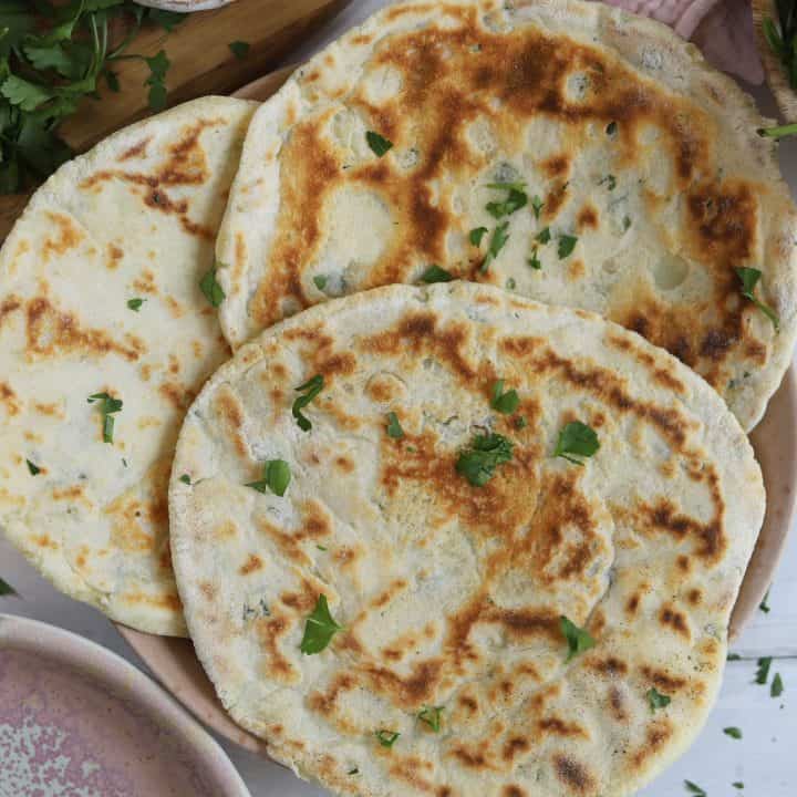 Gluten Free Flatbread Recipe {No Yeast!}