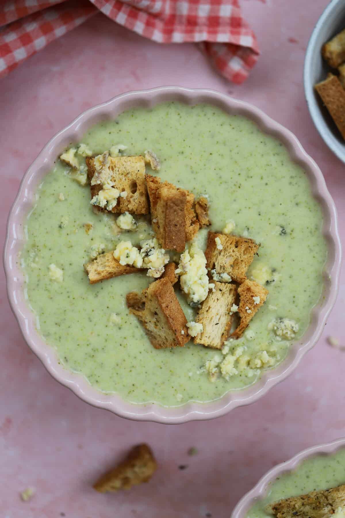 Broccoli and Stilton Soup {EASY 30-Minute Recipe!}